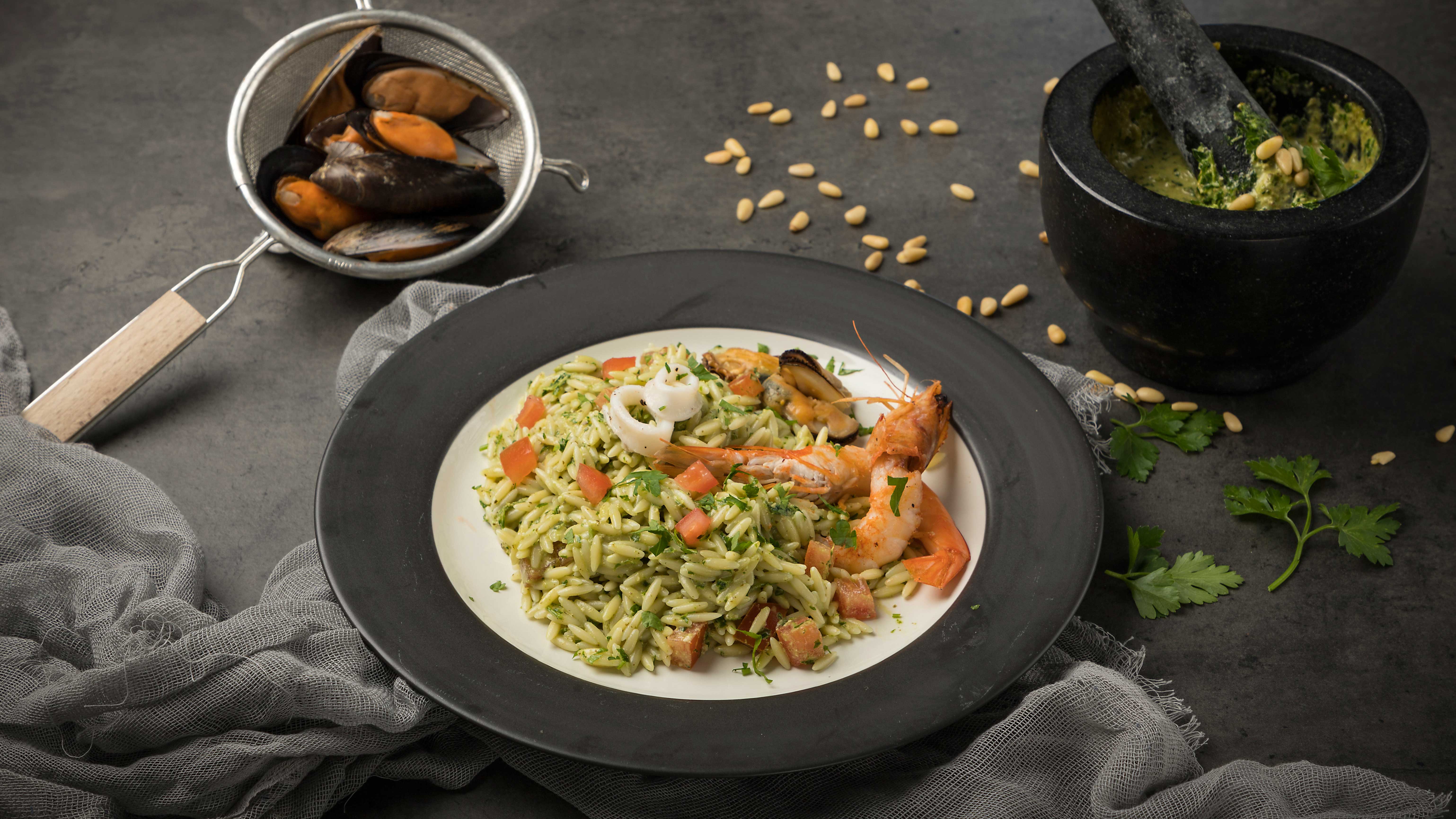 Risoni with seafood and parsley pesto | MISKO