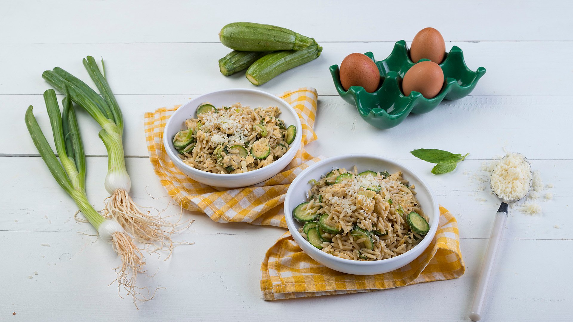 Orzo whole wheat with zucchini and eggs | MISKO